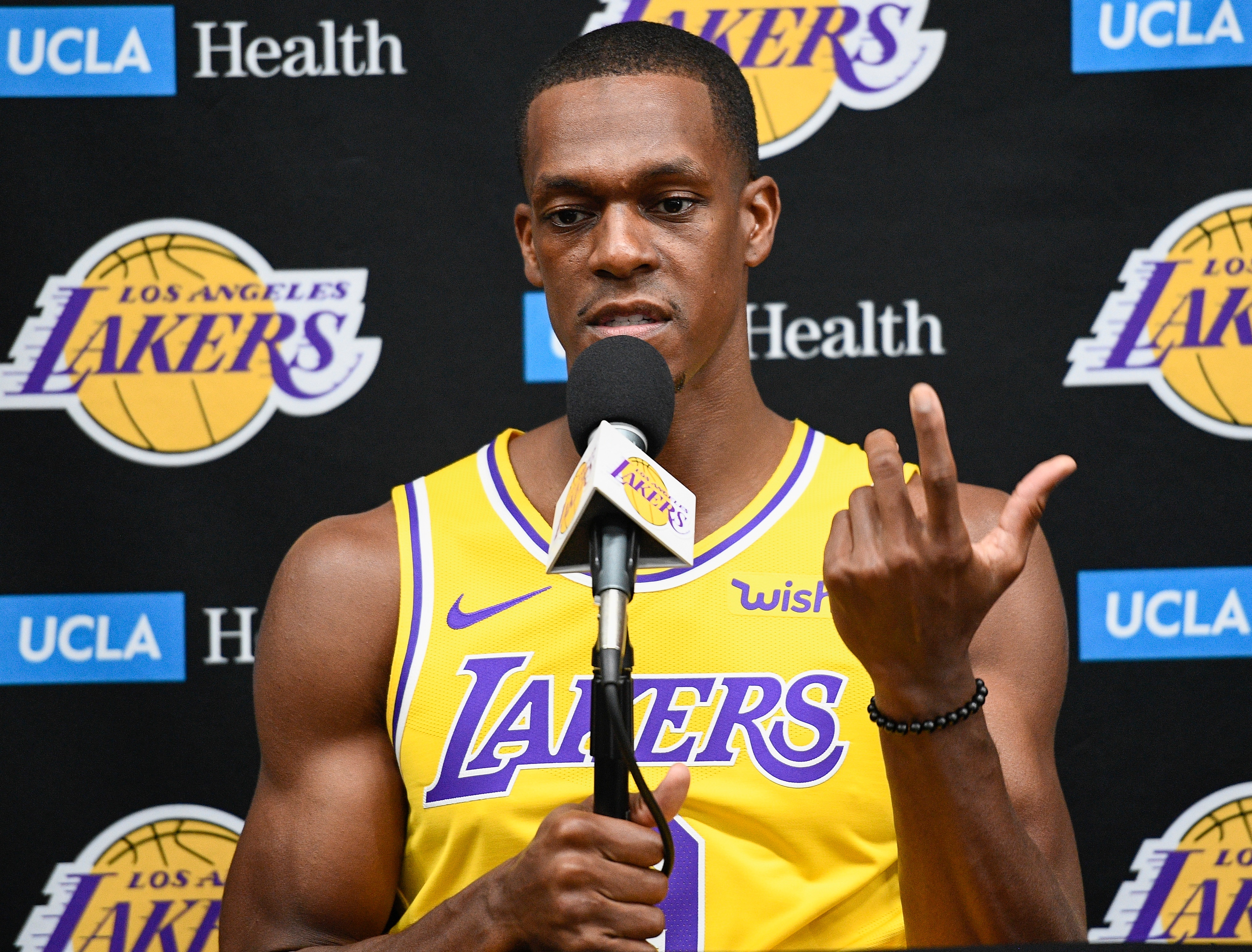 Frank Vogel expects to use Rajon Rondo as a starter “a lot” - Lakers ...